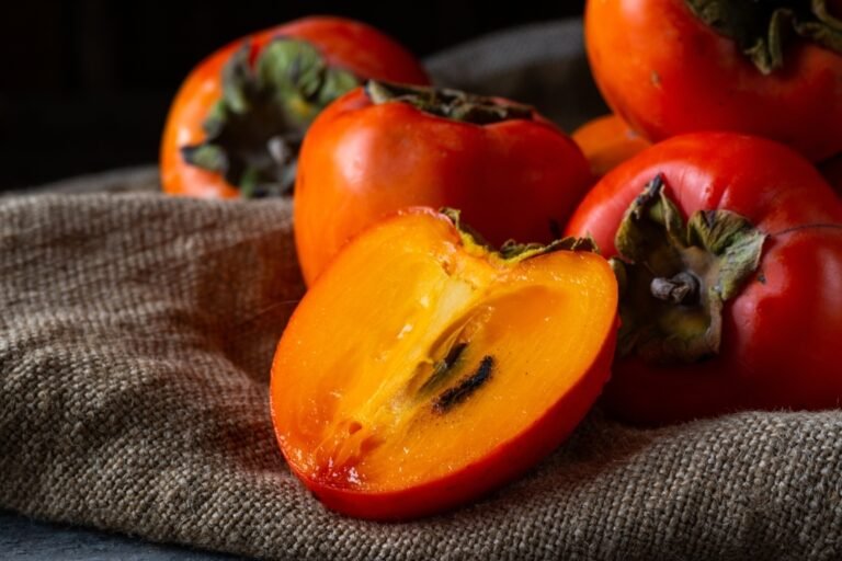 How to Tell if a Persimmon is Ripe - The Plant Bible